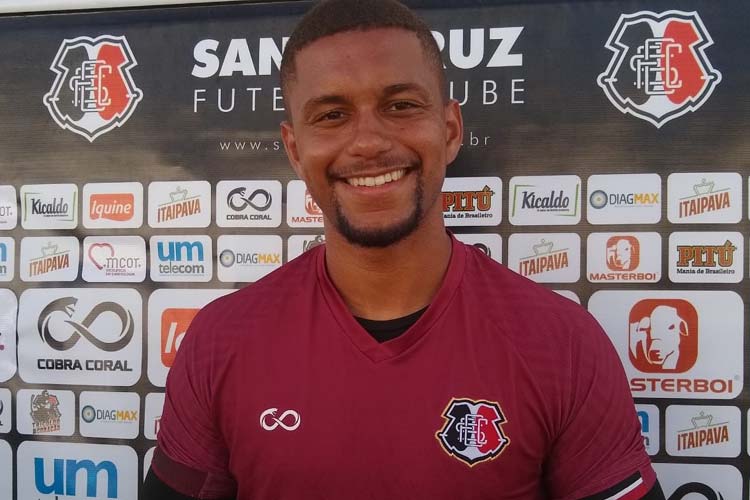 Apresentado no Santa Cruz, Anderson se vê adaptado e revela ânimo em ...