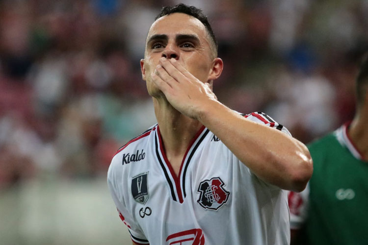 De volta ao esquema principal, Victor Rangel deve retornar à ...