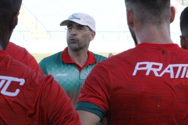 Antes de final, treinador do Salgueiro promete time 'de coragem' contra ...